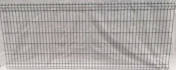 V Mesh Panel 1.23m x 2.5m - Green - internationalmeshgroup.com